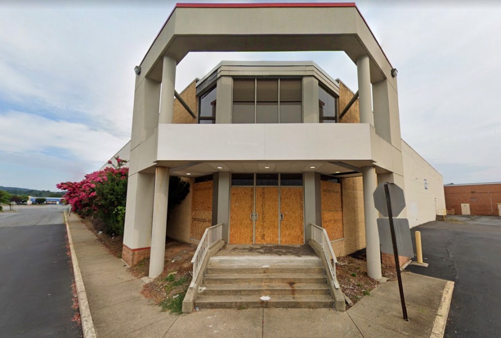 Update: Bowling Alley Coming To Former Bon-Ton Space in Frederick Could Open By Early Summer ...